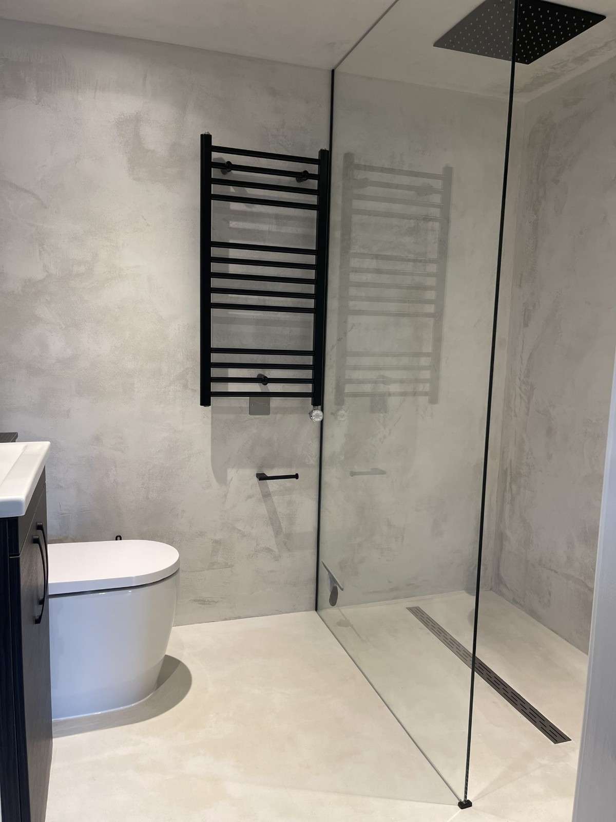 Tadelakt Plaster: Luxurious Moroccan Waterproof Surfaces - Venetian ...